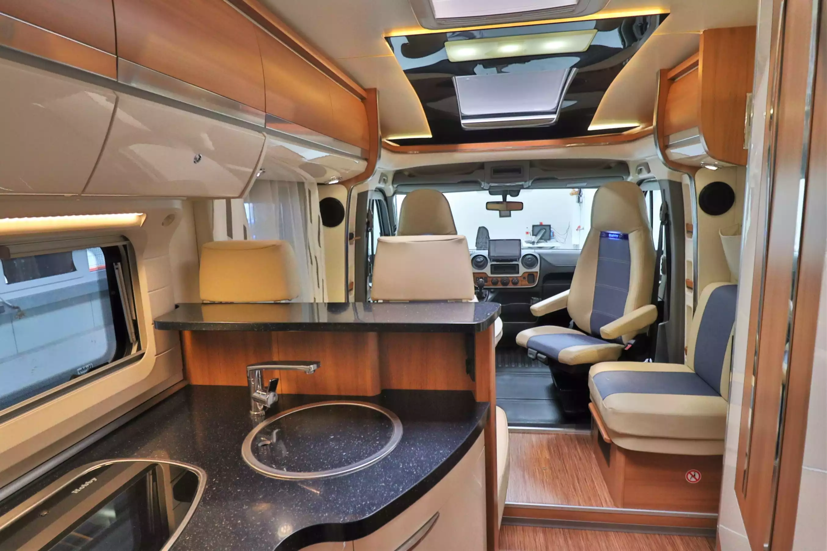 HOBBY Van 65 GE Premium beim Wohnmobilpark in Bad Honnef kaufen